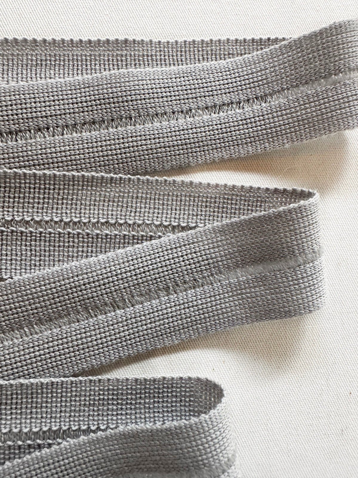Light Gray Wool Fold Over Binder – L'Etoffe Fabrics LLC