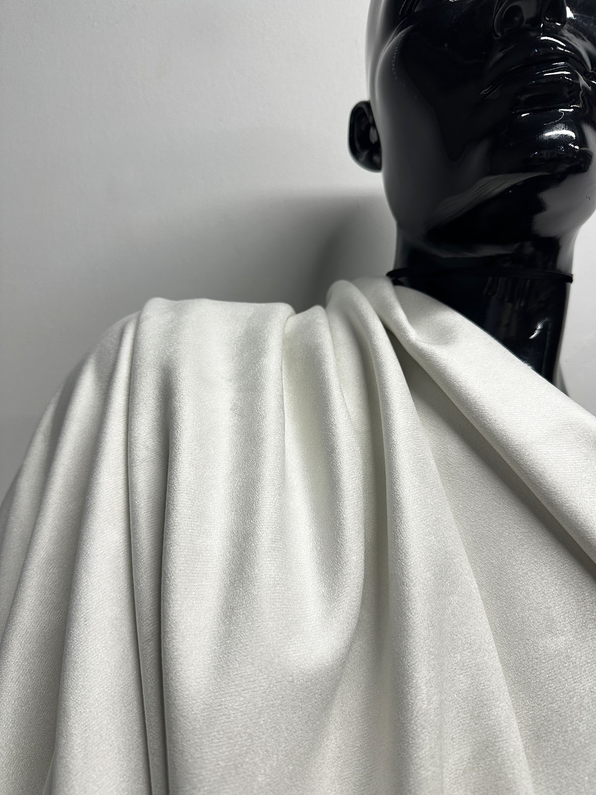 Pearl Snow Grey Cotton Cashmere Coating Fabric – L'Etoffe Fabrics LLC